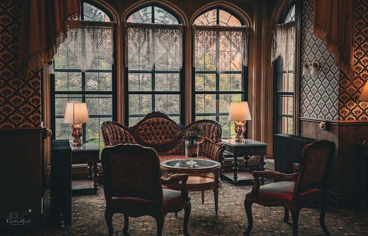 Glen Eyrie Castle Review & Guide: Is This Colorado Castle Worth Your ...